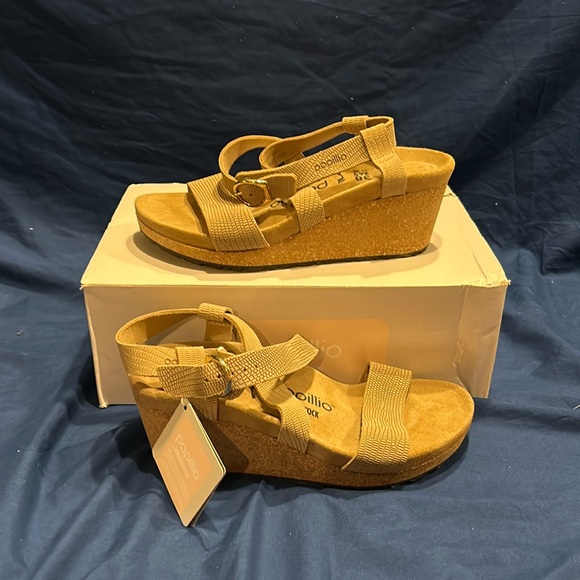 Papillio | Shoes | Papillio Birkenstock Sibyl Ringbuckle Sandcastle 7 ...